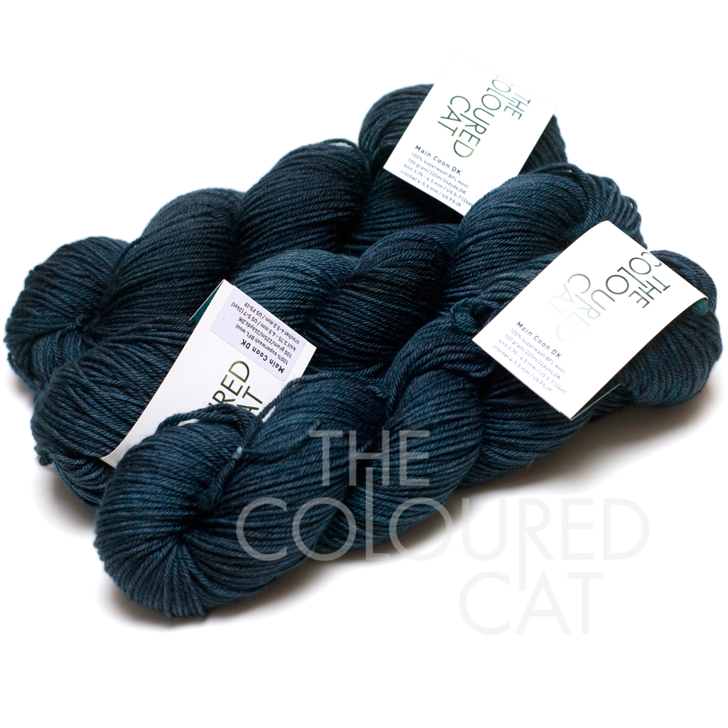 Maine Coon DK - Ink Puddle - The Coloured Cat,